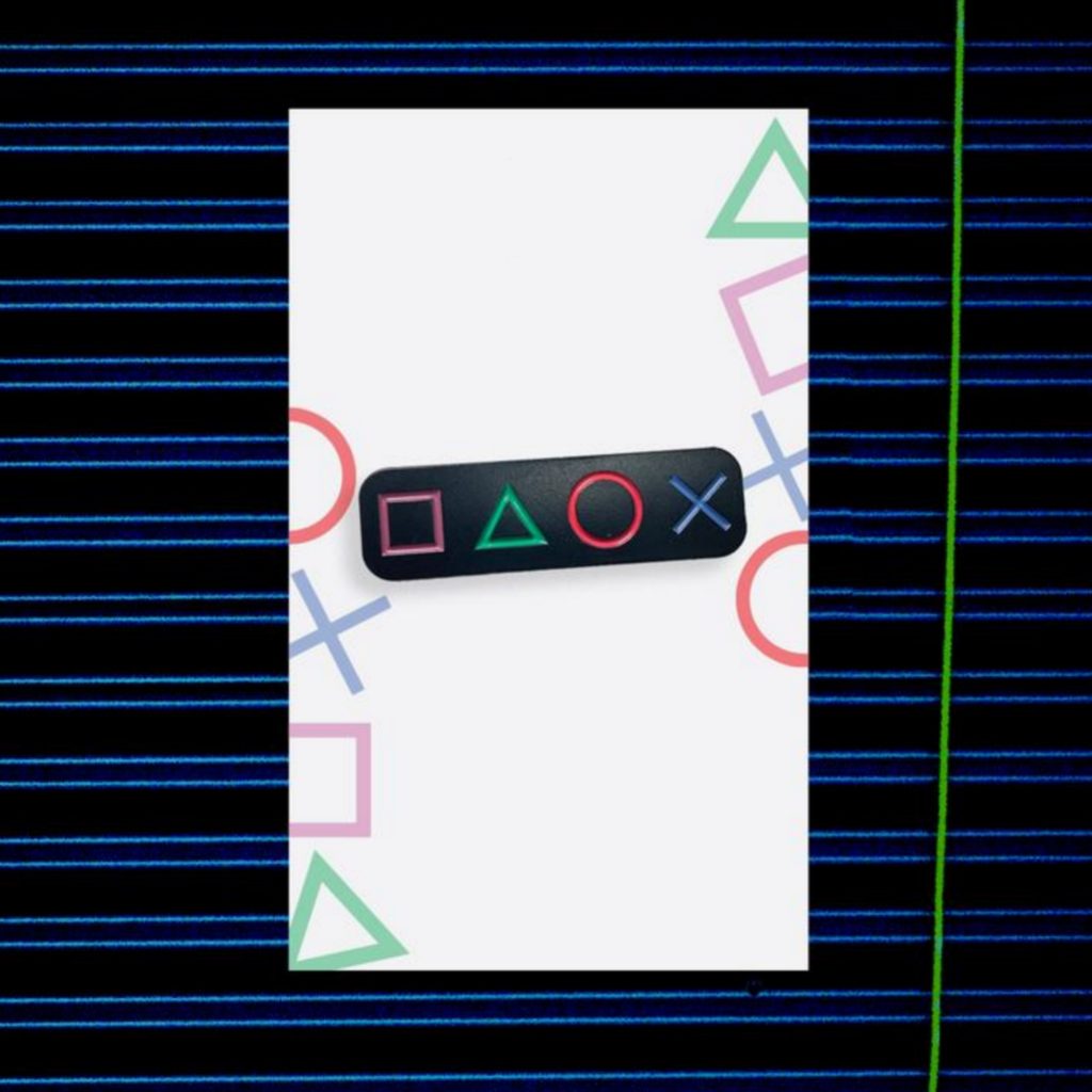 Playstation Pin – كيري ميري